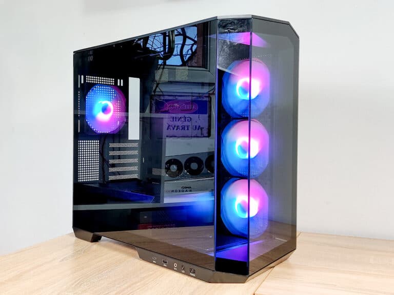 Test MAG PANO M100R PZ : le boîtier ultime de MSI qui rend les câbles ...