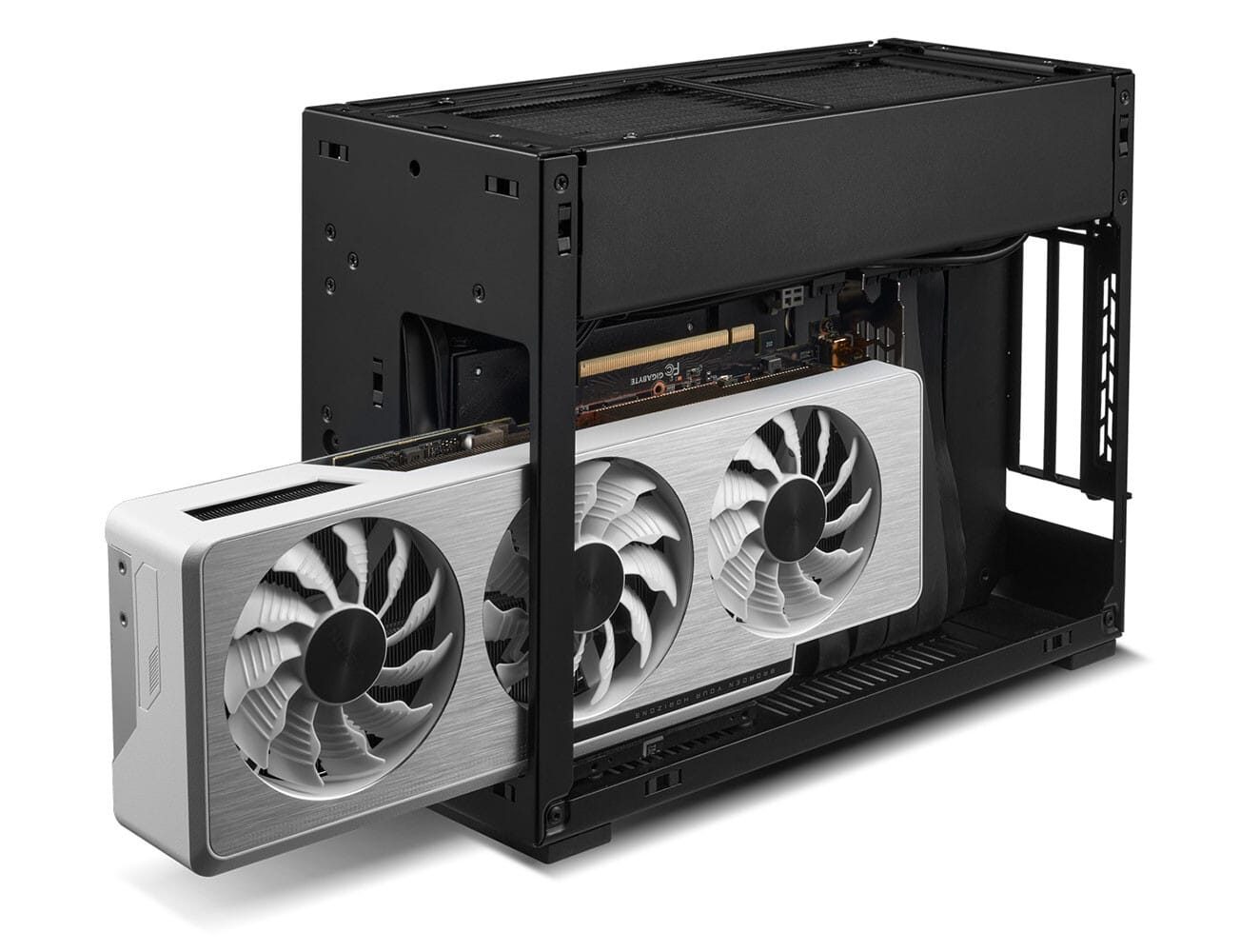 Fractal Design North : un boîtier moyen tour avec une façade en bois