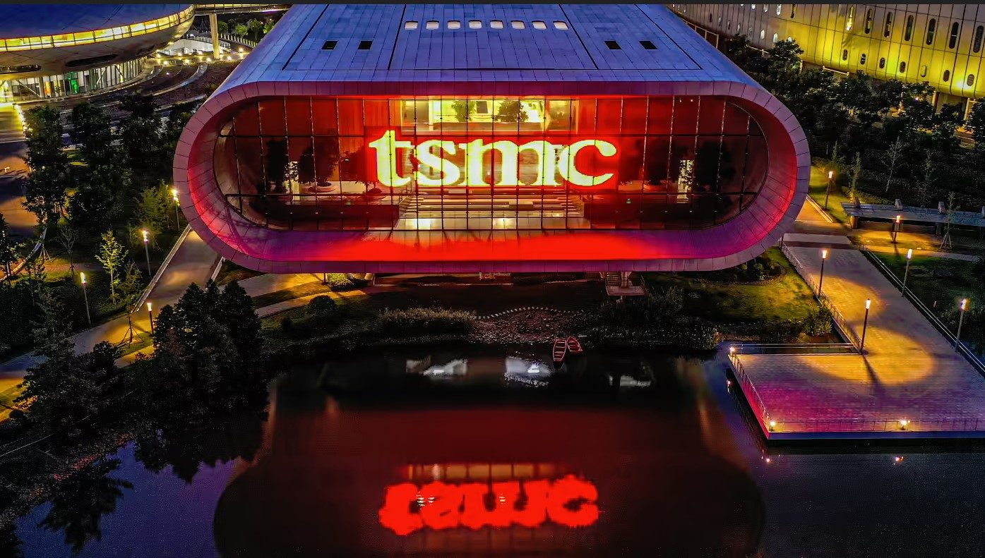 Le fondeur chinois SMIC a commencé la production de masse en 14 nm